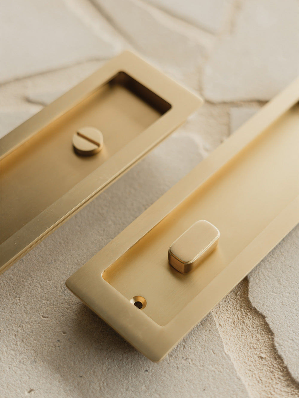 Cavity Slider – Momo Handles