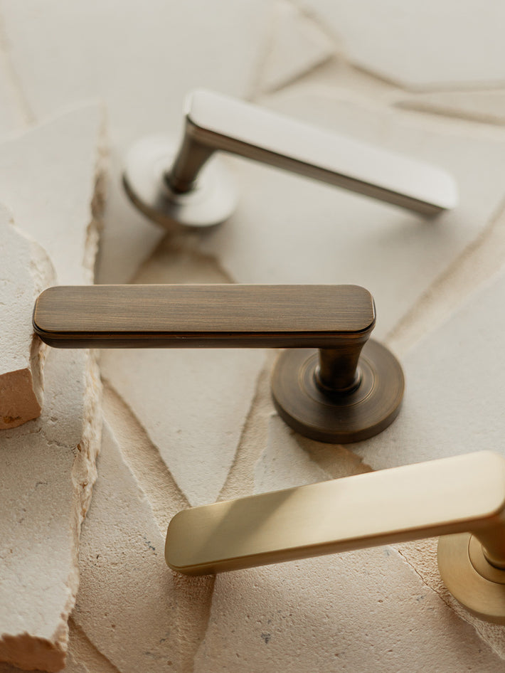 Cabinet handles – Momo Handles